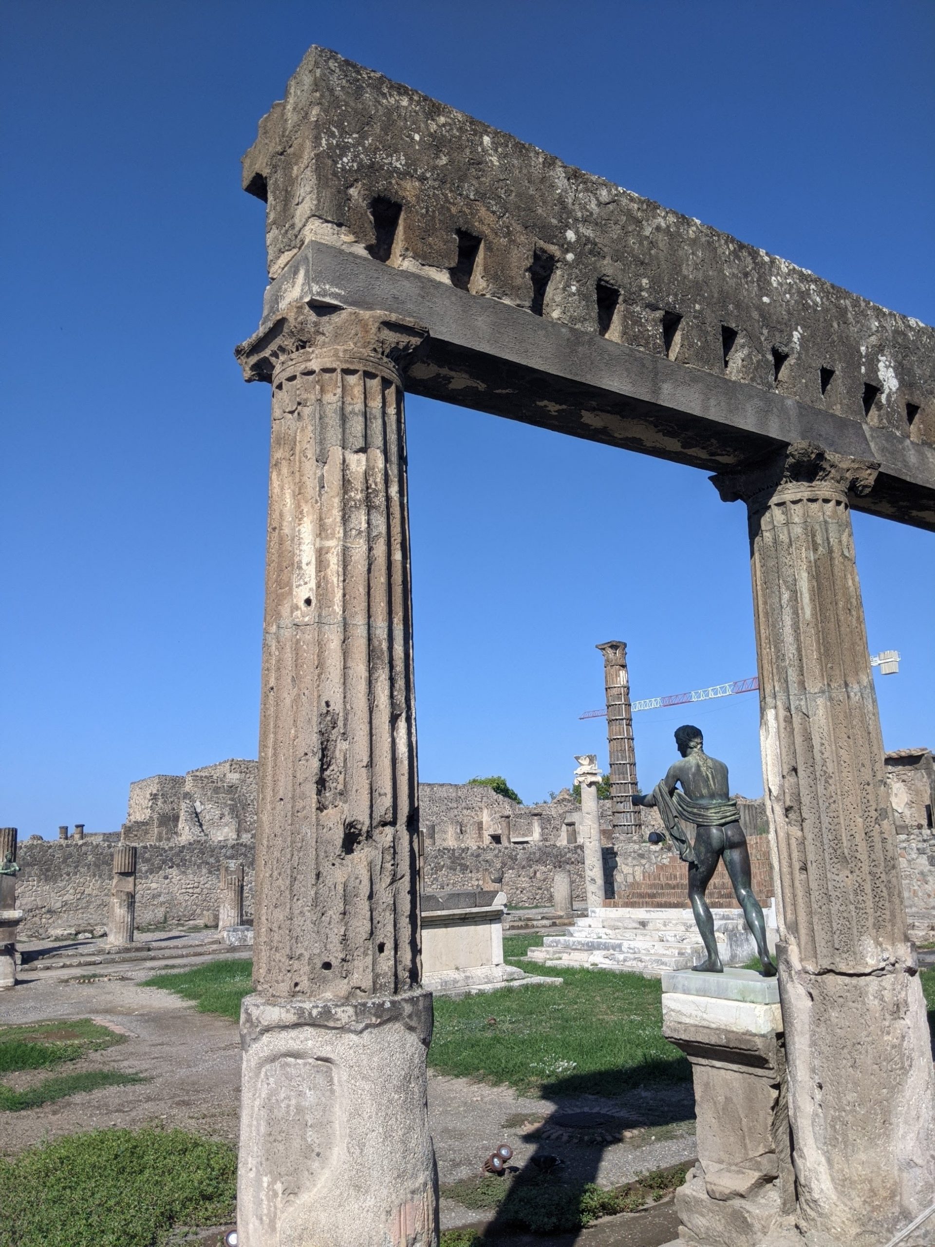 Pompeii, Vesuvius and Napoli – Family Odyssey Rocks